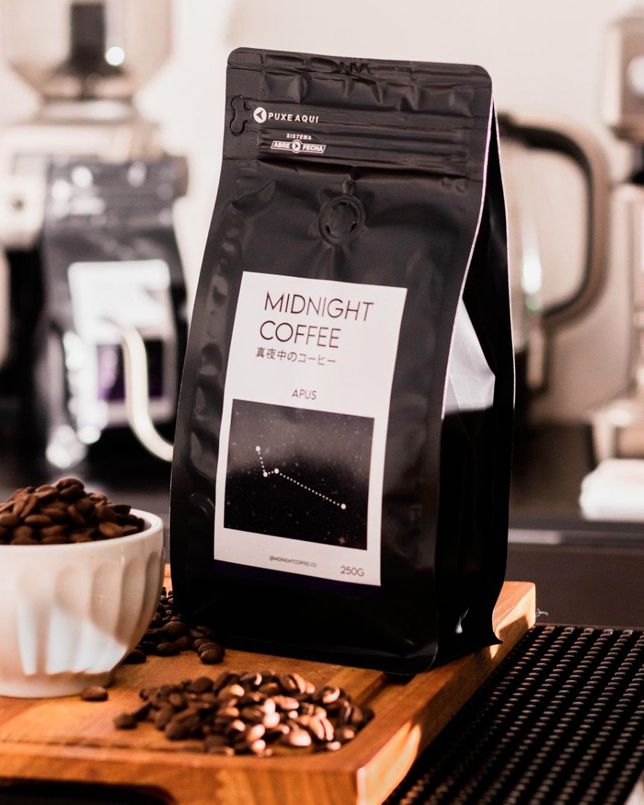 Midnight Coffee - Cafe.i.n.ação